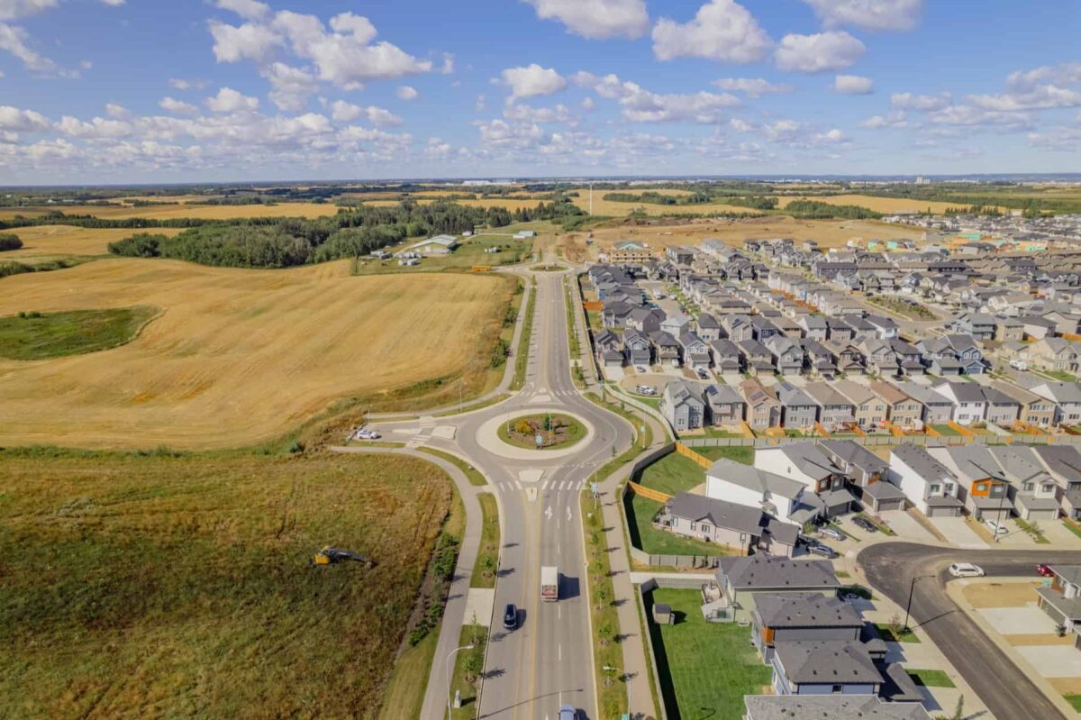 92 Avenue Roundabouts - Al-Terra