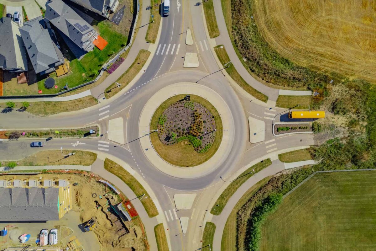 92 Avenue Roundabouts - Al-Terra