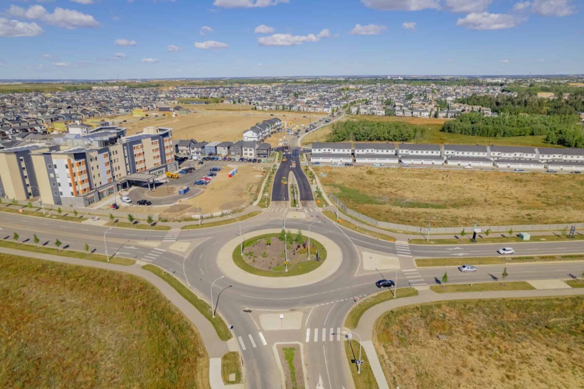 92 Avenue Roundabouts - Al-Terra